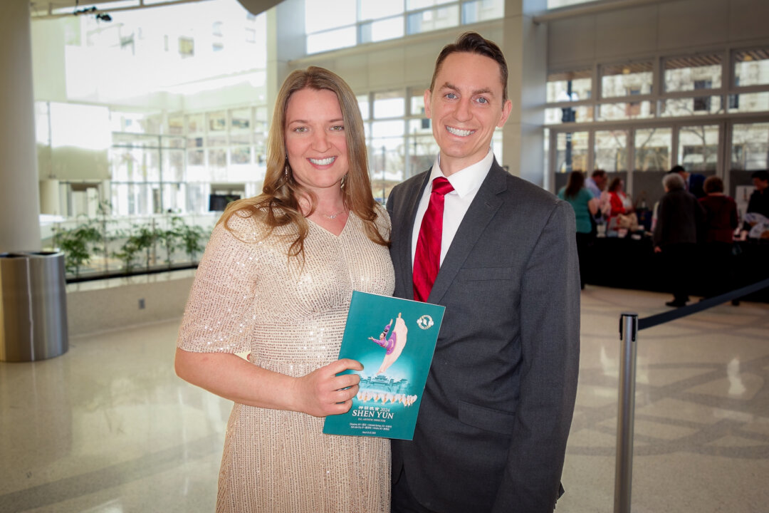 Software Developer Says Shen Yun Is ‘Absolutely Masterful in Its Presentation’ | The Epoch Times