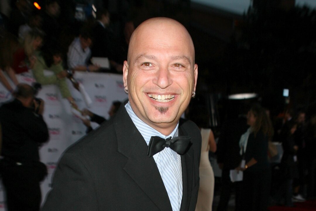 Howie Mandel Reveals 9-Year-Old Grandson Is in Remission Following ...