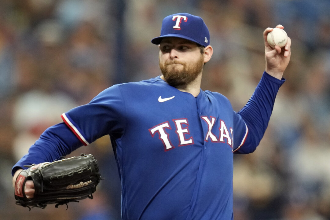 Final Big-Ticket Free Agent, Lefty Montgomery, Agrees to One-Year Deal ...