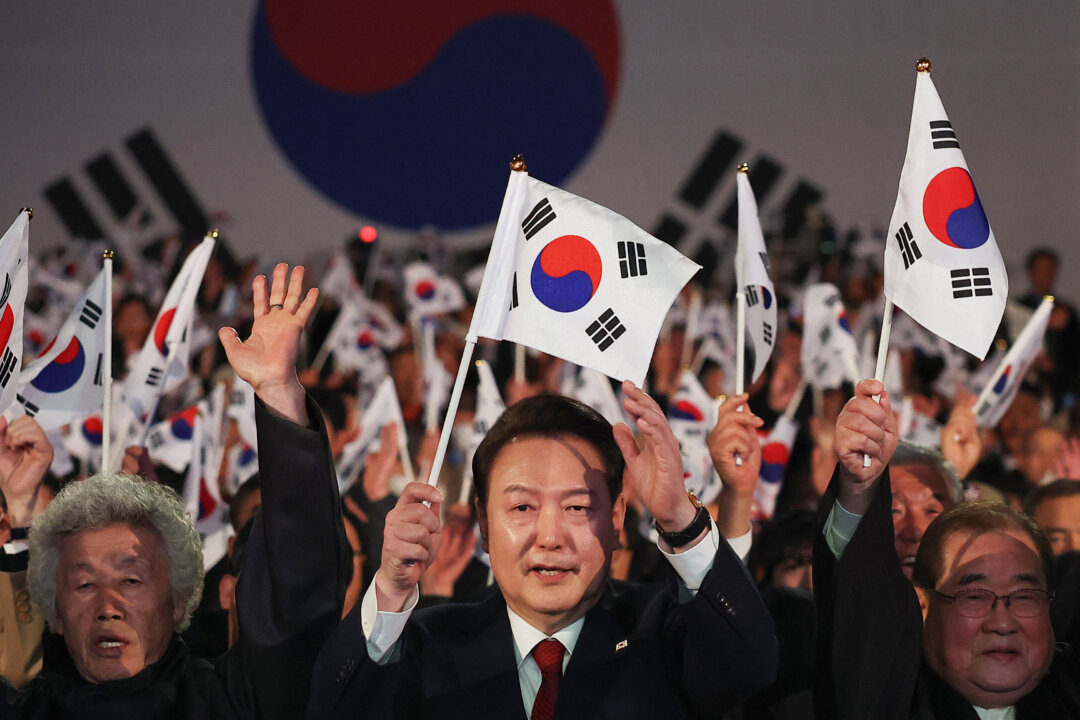 South Korean Government Gives Export Boost to Companies Trading in ...