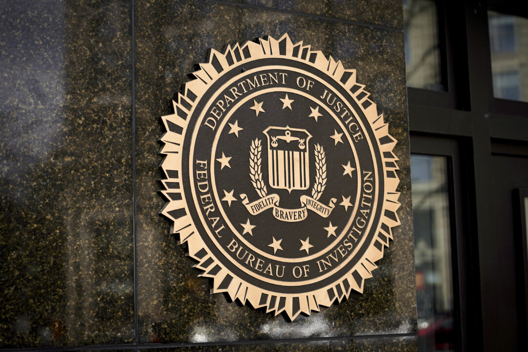 Vehicle Rams FBI Atlanta Field Office Gates, Suspect in Custody | The ...