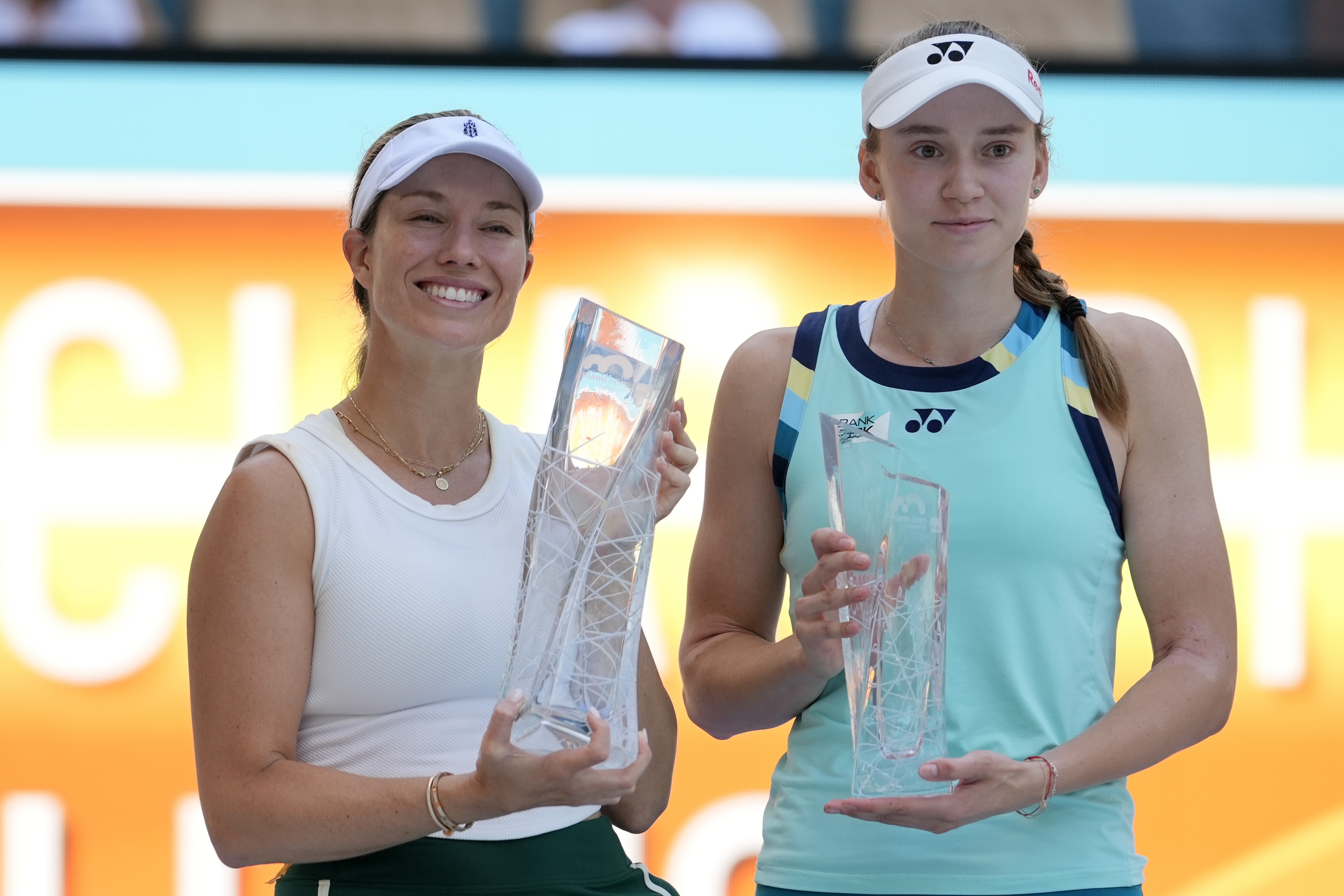 Danielle Collins Wins Her Last Miami Open Beating Elena Rybakina ...
