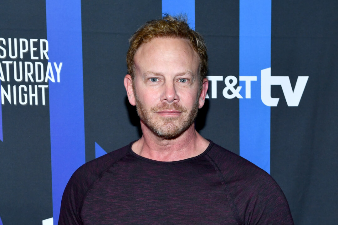 ‘90210’ Star Ian Ziering Weighs in on Parenting Challenges in the ...