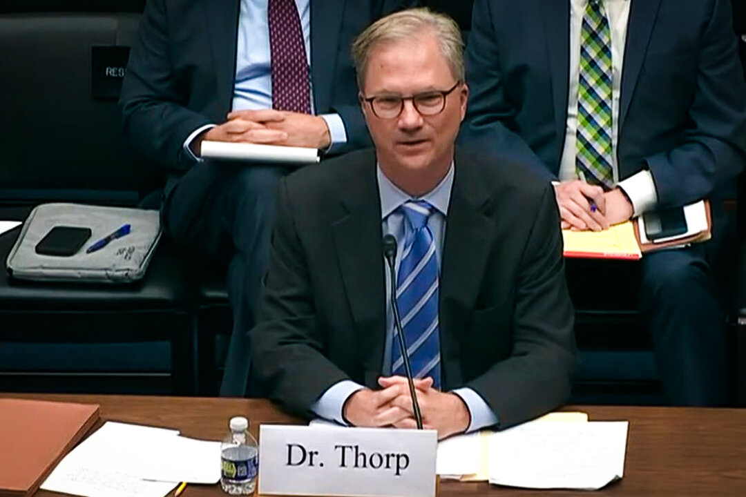 Science Magazine Publisher Apologizes for Dismissing Theory That COVID-19 Came From Lab | The ...