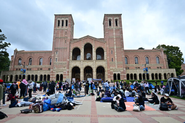 Pro-Palestine Encampment Established on UCLA Campus | California Insider