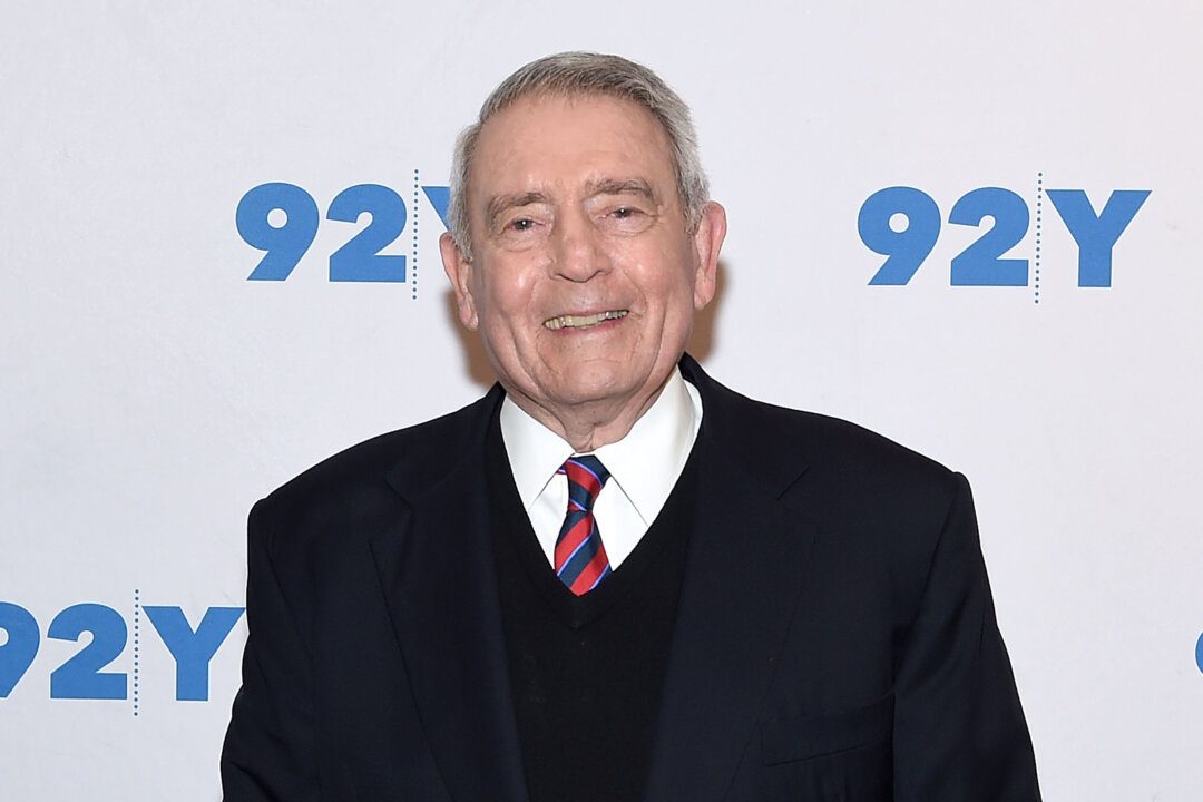 Former ‘CBS News’ Anchor Dan Rather Returning to Network 18 Years After ...