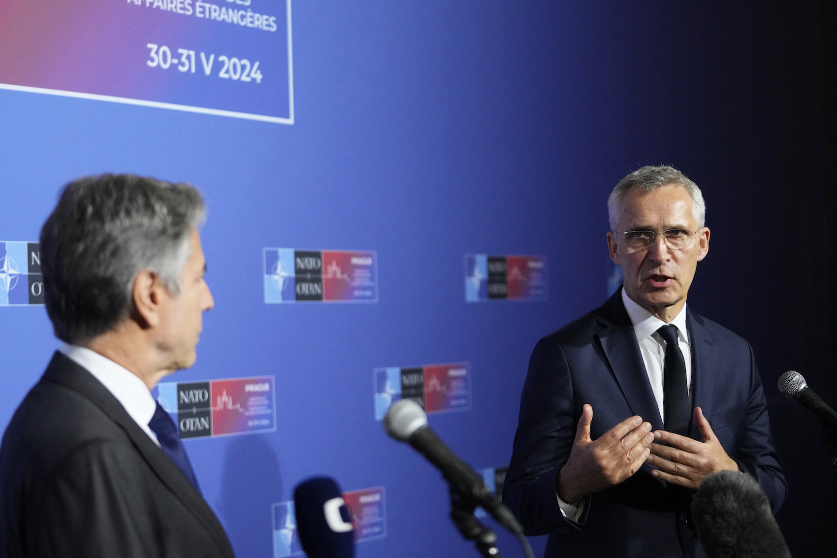 Blinken Holds Joint News Conference With NATO’s Stoltenberg | EpochTV Blinken Holds Joint News Conference With NATO’s Stoltenberg | EpochTV