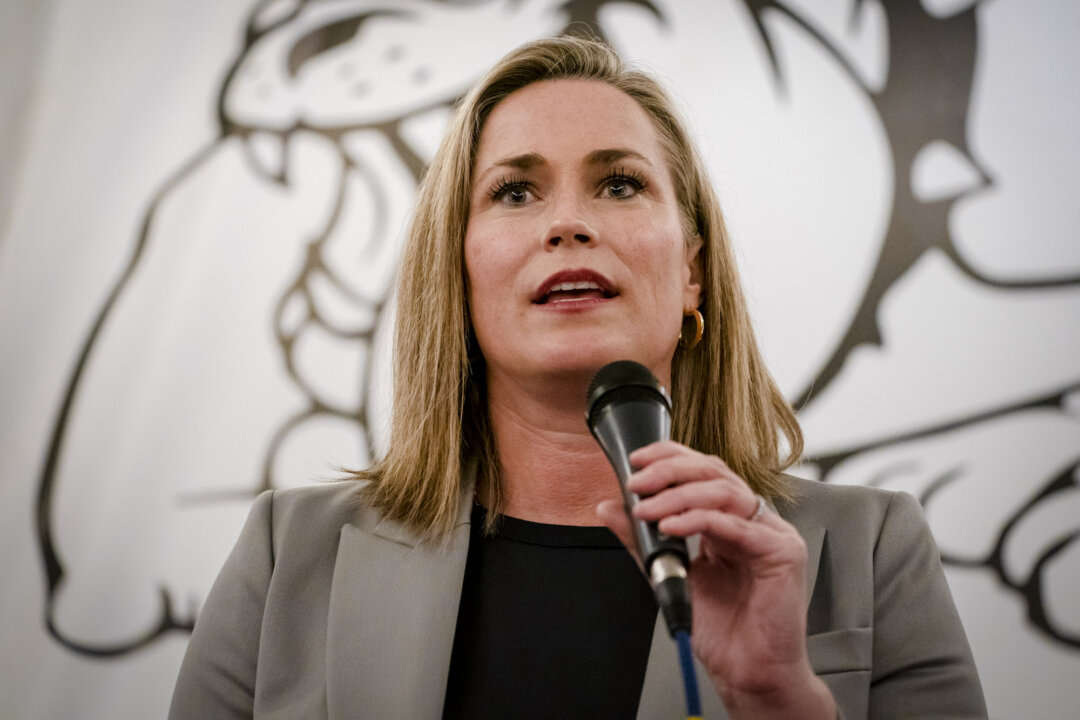 Former Senate Candidate Enters Race to Unseat GOP Lawmaker Who Voted to ...