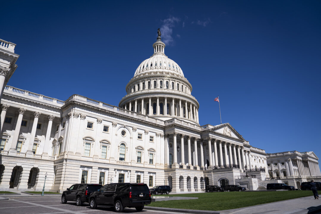 Lawmakers Force Vote on Disaster Tax Relief Bill | The Epoch Times