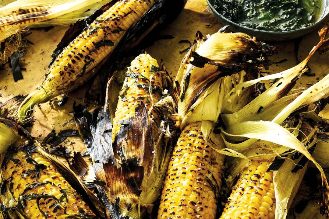 Corn Roasted in the Husk | The Epoch Times