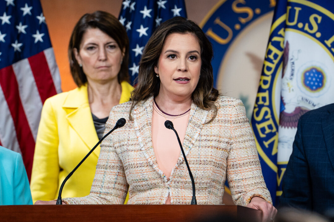 Rep. Elise Stefanik Condemns Hamas in Speech Before Israeli Parliament ...