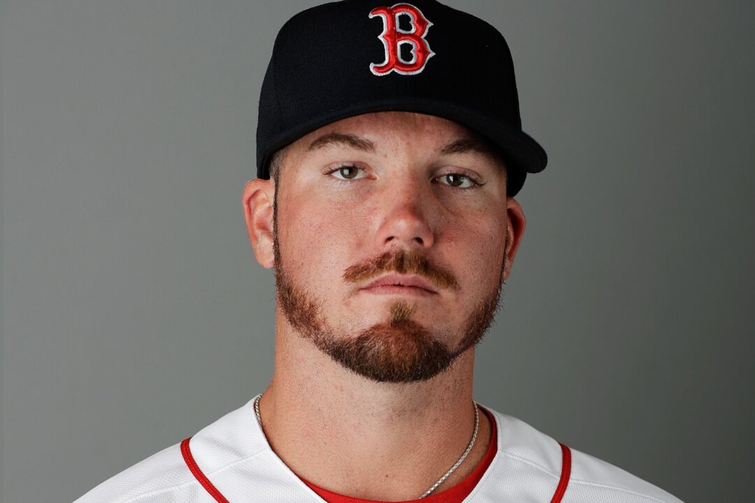 Former Red Sox Player Among 27 Men Arrested in Undercover Child ...