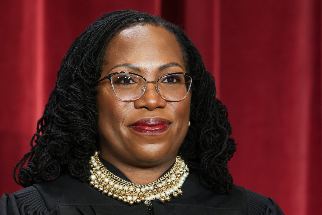 Supreme Court’s Jackson Says SCOTUS Prepared to Deal With Election ... Supreme Court’s Jackson Says SCOTUS Prepared to Deal With Election ...