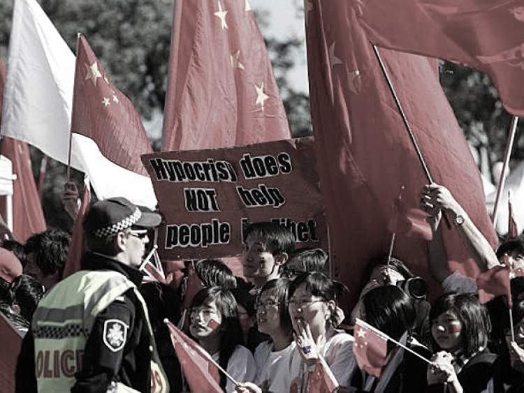 WeChat Notice Offers Payment to Chinese Expats for Welcoming Premier Li ...