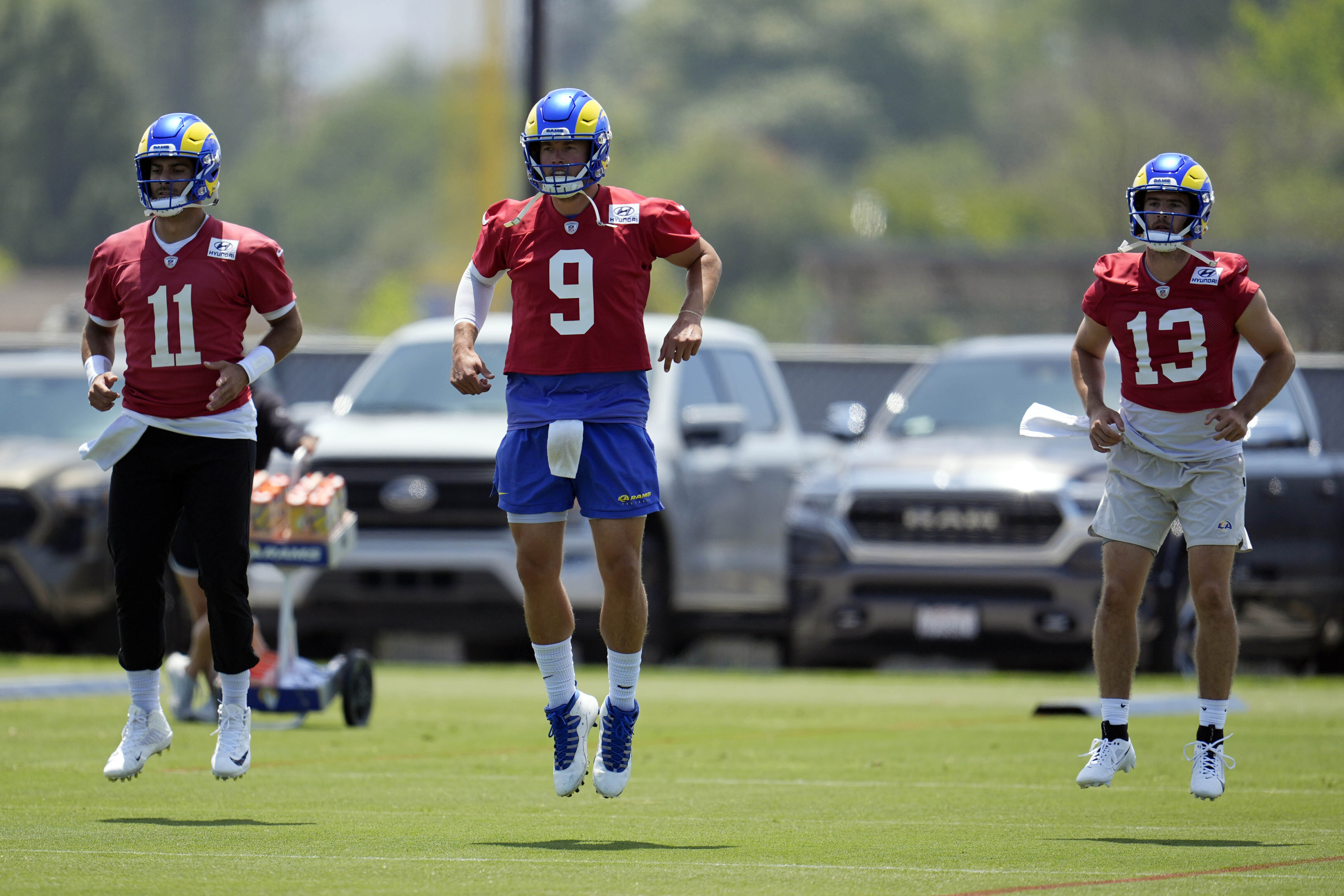 Quarterback Bennett Back With Rams After Stepping Away Last Year to ...