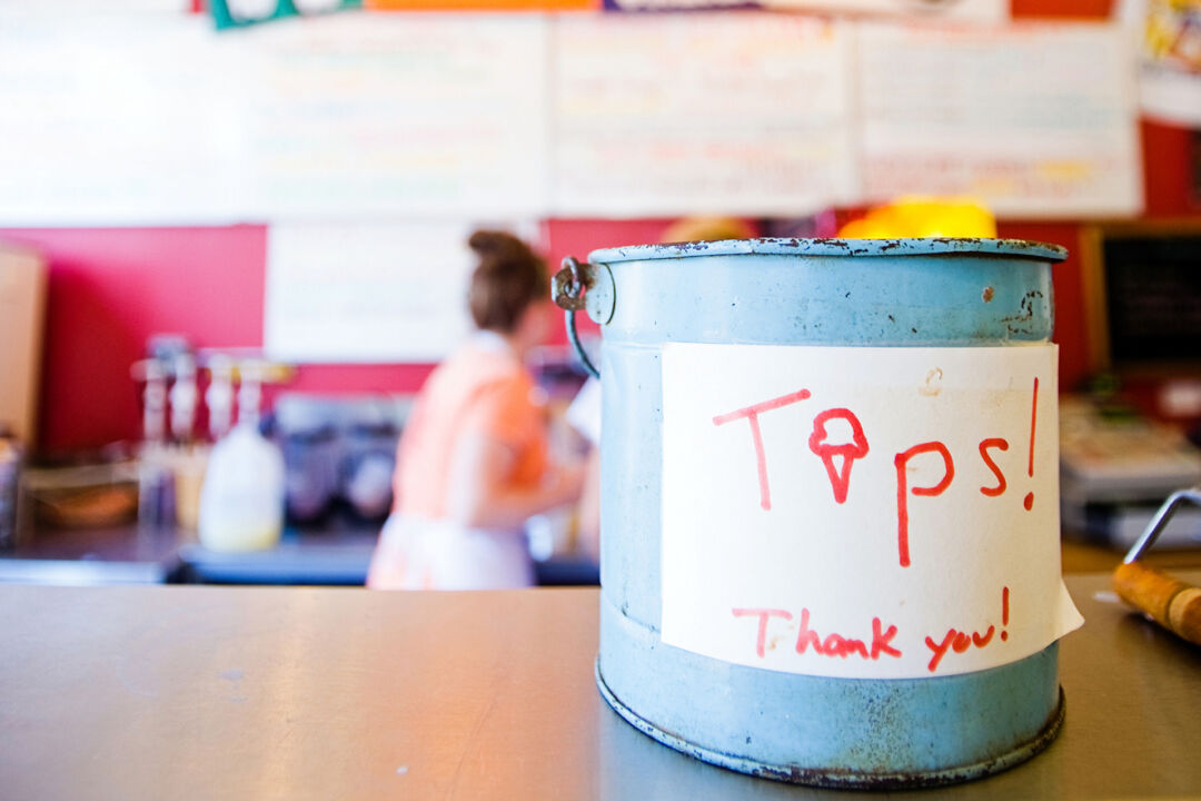 Please Stop Making Tipping More Awkward | The Epoch Times