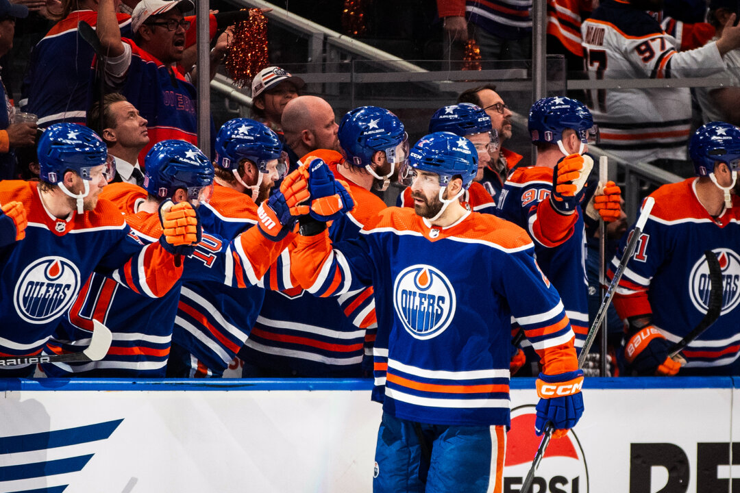 Oilers Overcome Brutal Start to Beat Stars, Even NHL Western Conference ...