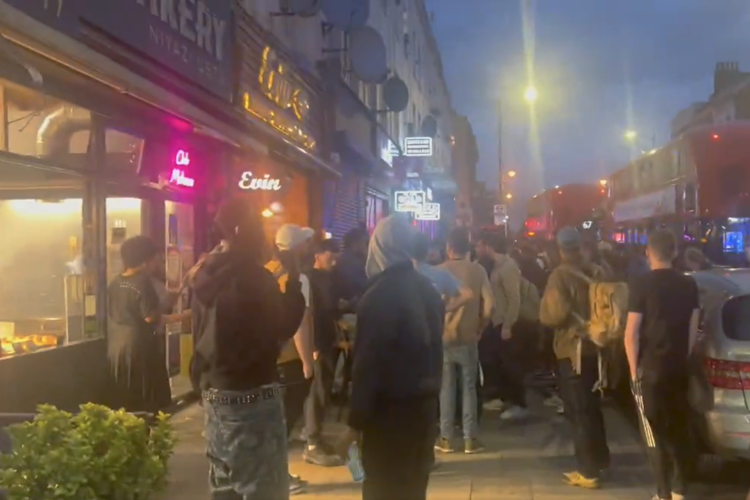 Child in Critical Condition After 4 Injured in Hackney Shooting | The ...