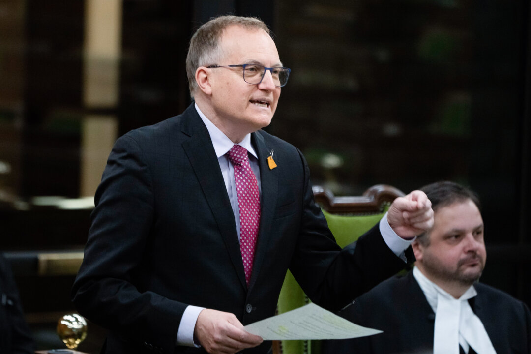 Bloc, NDP Have Not Discussed Toppling Government, NDP House Leader Says ...