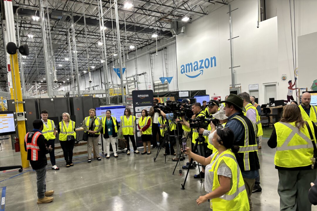 Amazon Opens First Pharmacy Fulfillment Center in Southern California ...