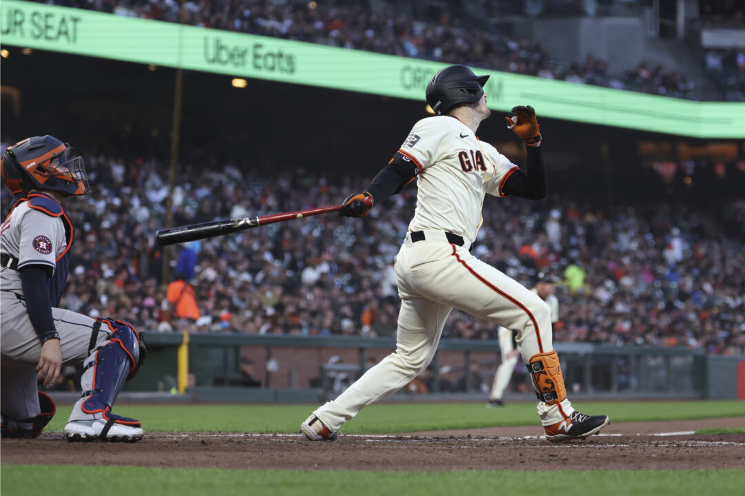Big 10th-Inning Hit From Slater Gives Giants Come-From-Behind Win Over ...