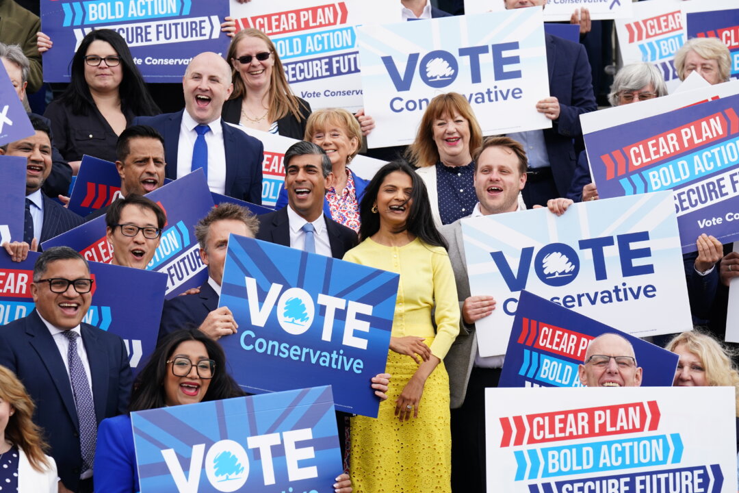 Sunak Promises National Insurance Cut as Tories Launch Manifesto | The ...