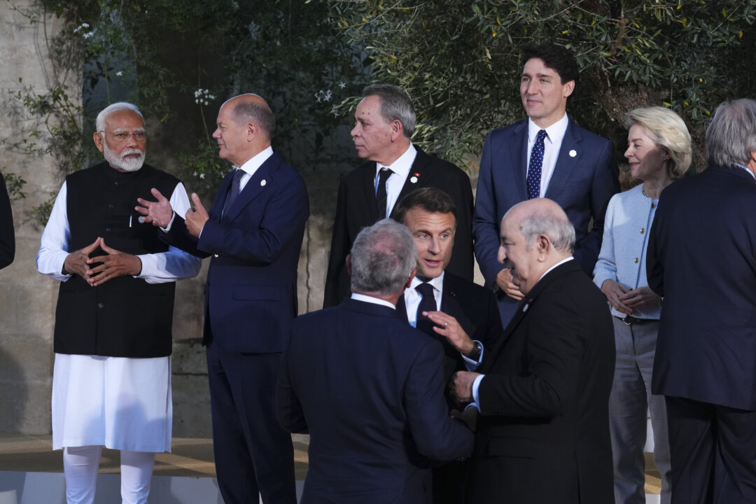 Canada, India Agree to Work on ‘Very Important Issues,’ Trudeau Says ...