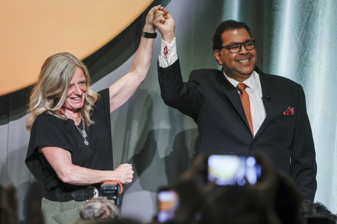 Former Calgary Mayor Nenshi Wins Alberta NDP Leadership Race | The ...