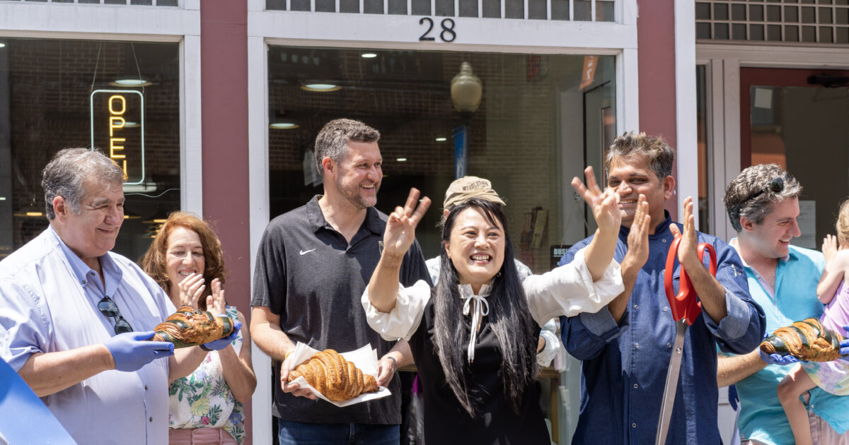 High-End Executive Pastry Chef Opens Bakery in Downtown Middletown