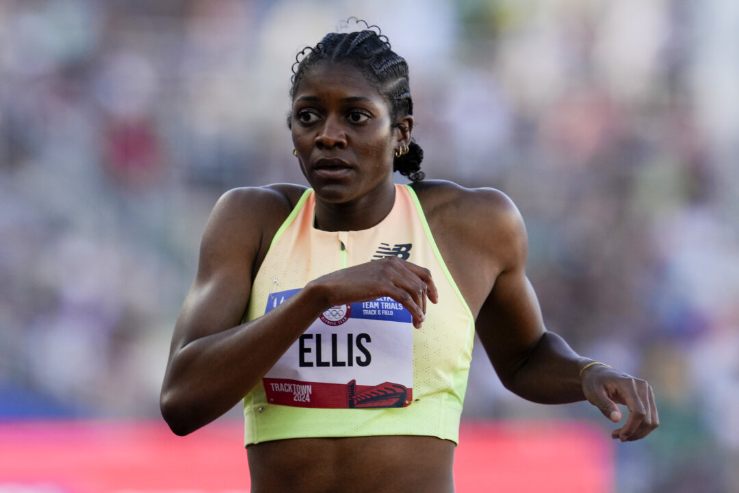 Ellis’ Great Escape Leads to 400-Meter Victory and Individual Olympic ...