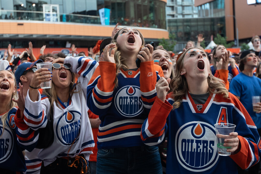 ‘Nobody’s Got Anything to Hang Their Heads About’: Oilers Fans Already ...