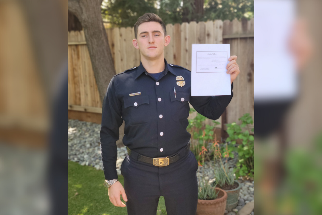 25-Year-Old Oakland Firefighter Drowns at San Diego Beach | The Epoch Times