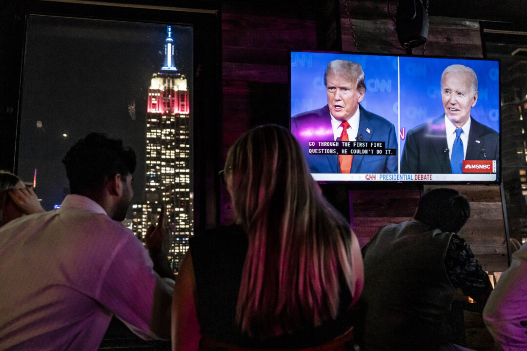 Viewers at New York Watch Parties Weigh In on Debate Performances | The ...