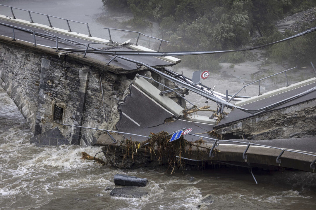 Storms in Switzerland and Italy Cause Flooding and Landslides, Leaving ...