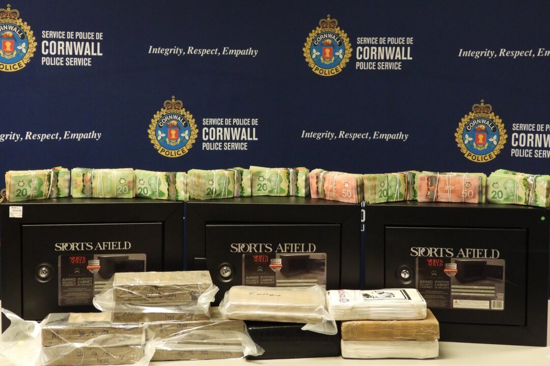 Police Seize $1.3M in Cocaine in Ontario Drug Bust | The Epoch Times