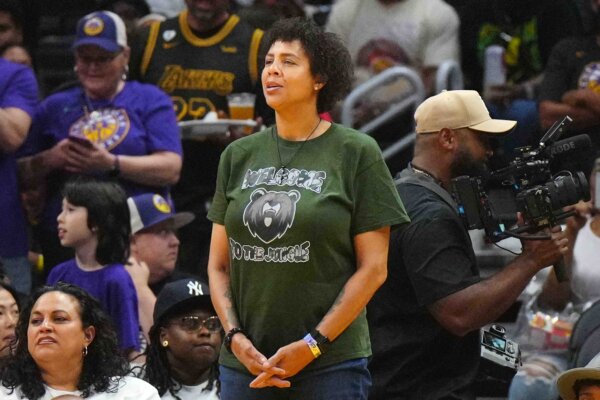 Hoops Legend Miller Named to Coach WNBA All-Star Team | California Insider