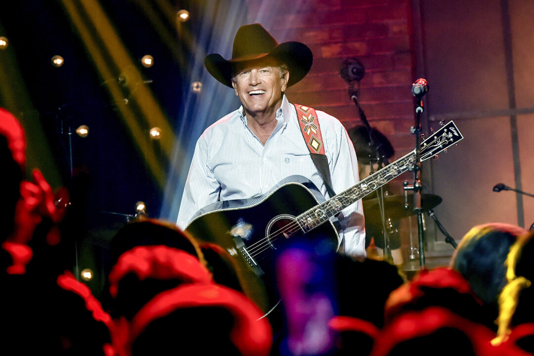 George Strait Sets a New Record | The Epoch Times