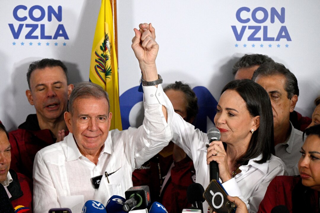 Venezuela Opposition Claims to Have Proof of Victory in Disputed ...