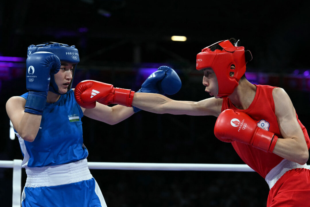 Second Boxer at Center of Gender Controversy Wins Olympic Match 5–0 ...