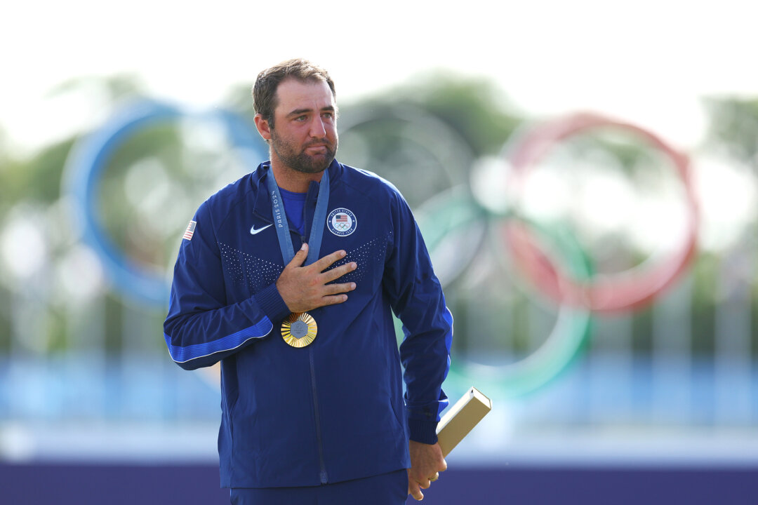 Great Scottie! Scheffler Shoots 62 to Win Golf Olympic Gold in Thriller ...