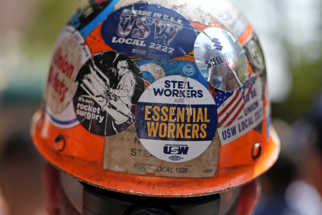 The Controversy Over US Steel | The Epoch Times