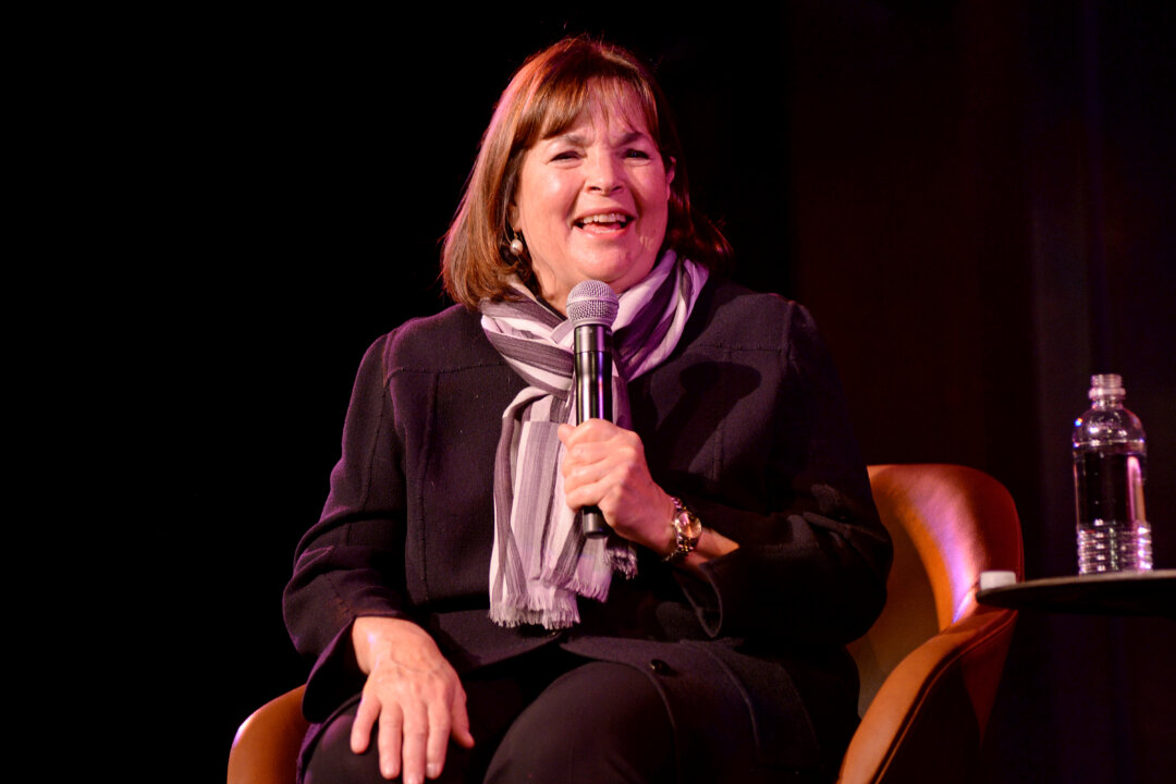 Celebrity Chef Ina Garten Reflects on Troubled Relationship With Father ...