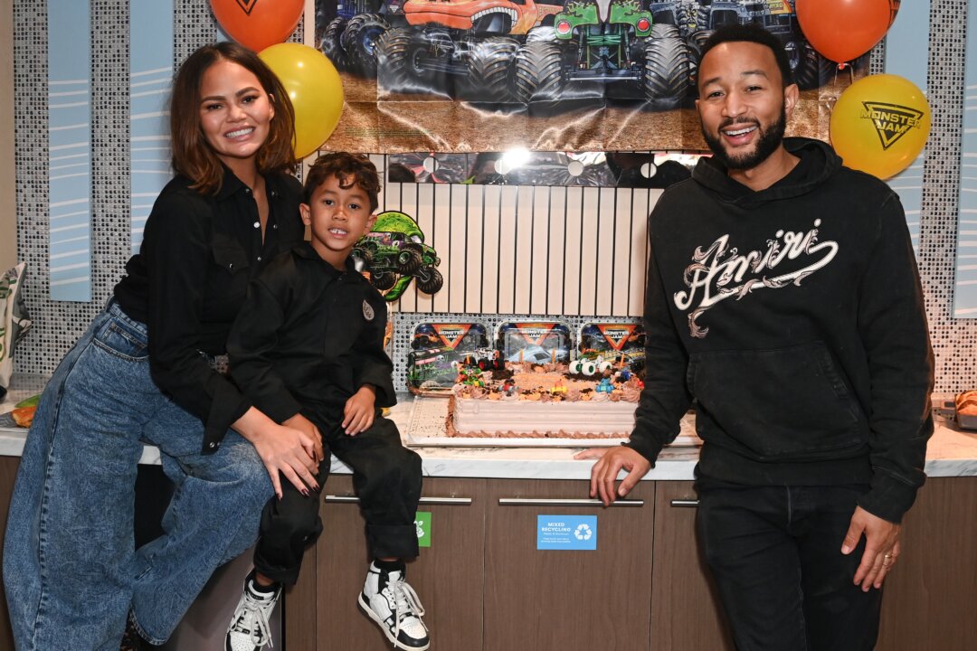 John Legend Opens Up About 6-Year-Old Son’s Diabetes Diagnosis | The ...