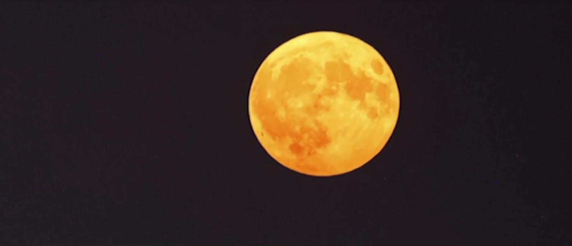 Supermoon Lights Up Skies Across South America | EpochTV