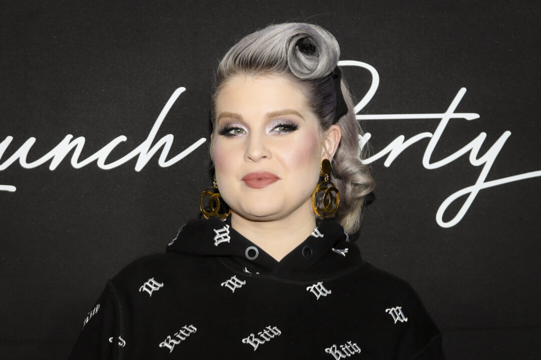 Reality TV Star Kelly Osbourne Details Her Recovery From Addiction ...