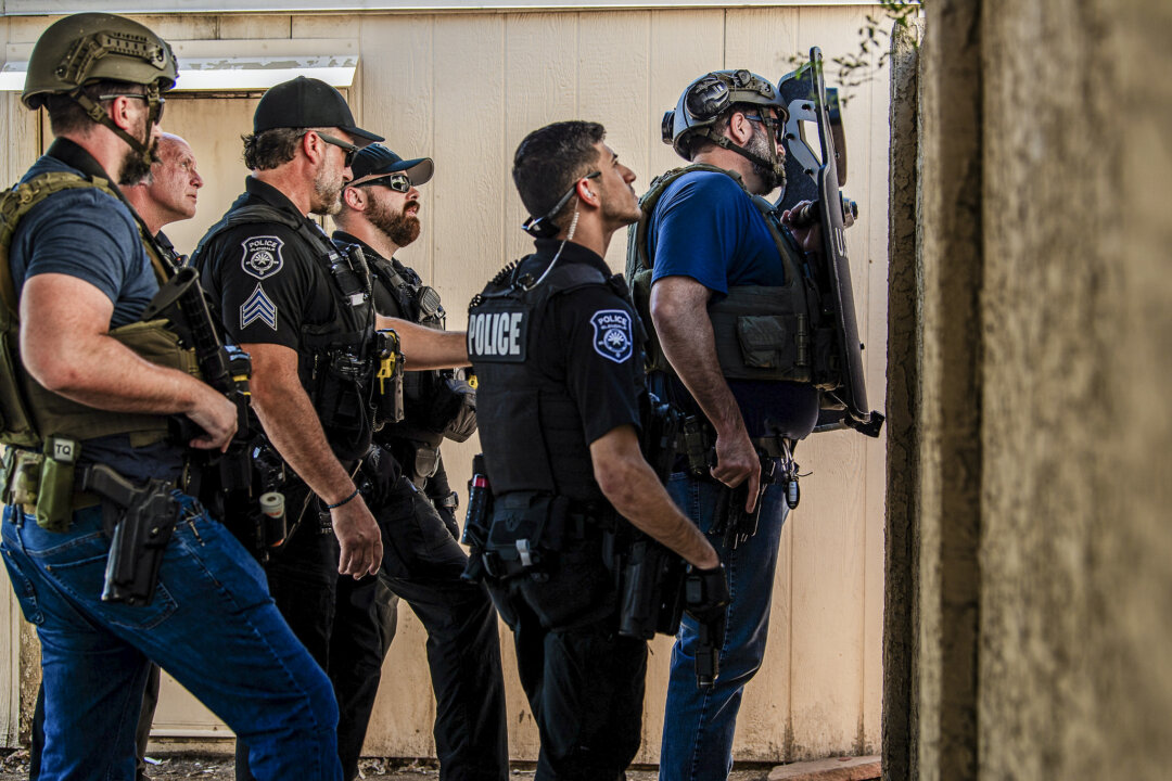 Us Marshals Arrest 3421 Violent Fugitives In Nationwide Operation The Epoch Times 0575