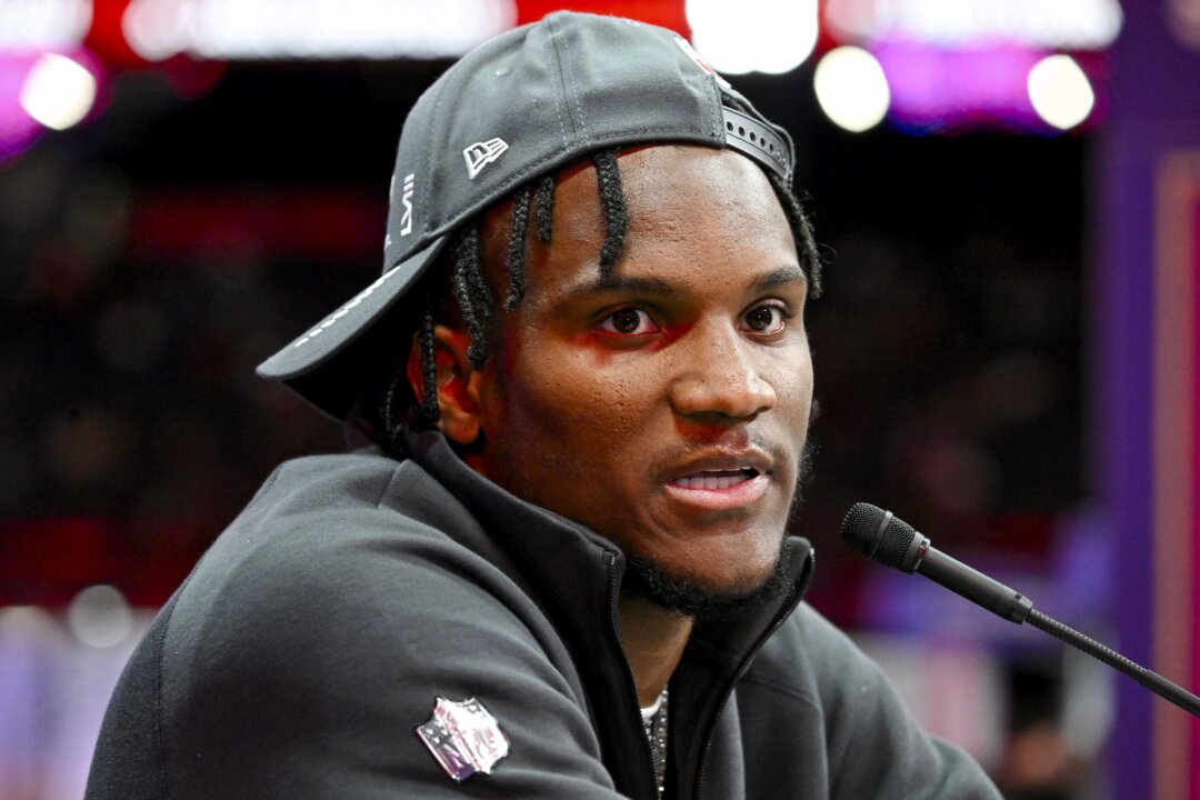 San Francisco 49ers Star Charvarius Ward Grieves Loss of Daughter | The ...