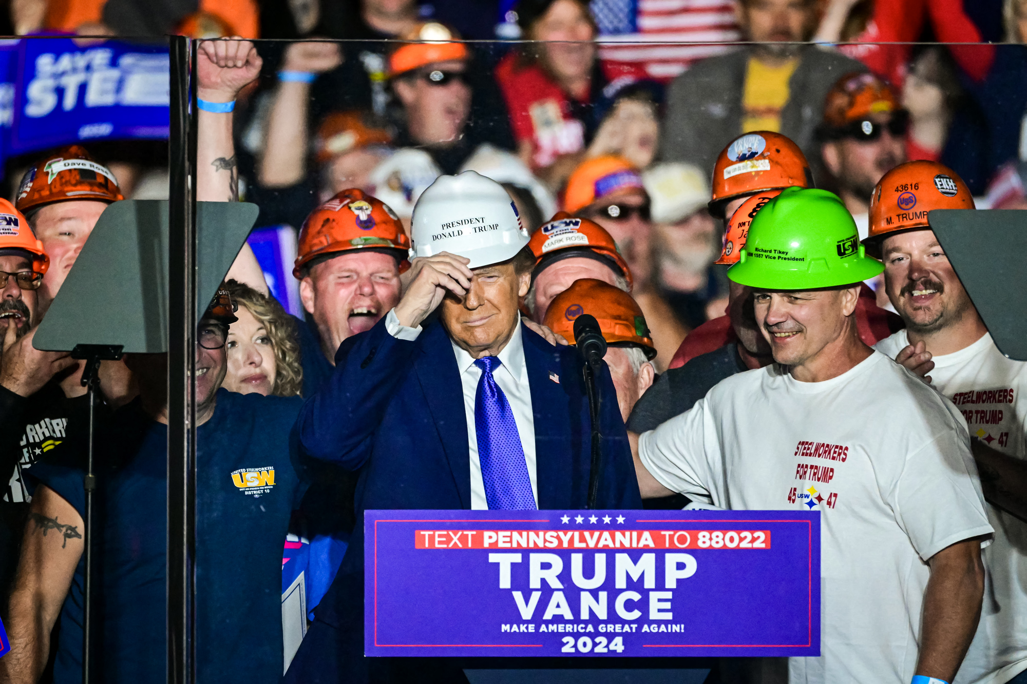 Trump Rallies in Pittsburgh | EpochTV