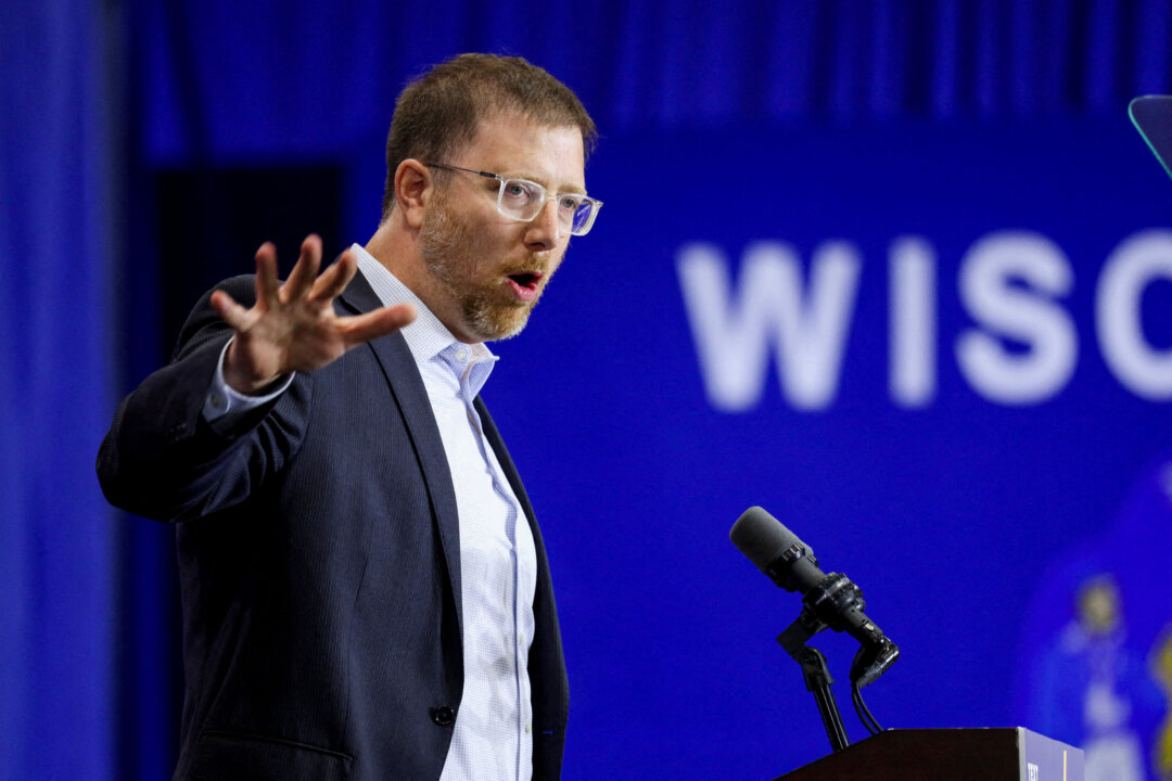 Wisconsin Democratic Party Chief Enters Race to Become Next DNC Chair ...