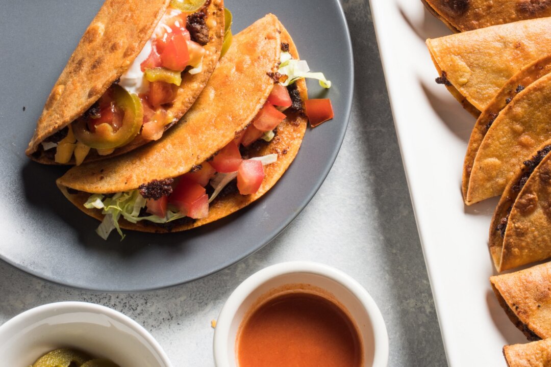 Tacos Dorados Are the Crispy Fried Tacos of Our Dreams | The Epoch Times